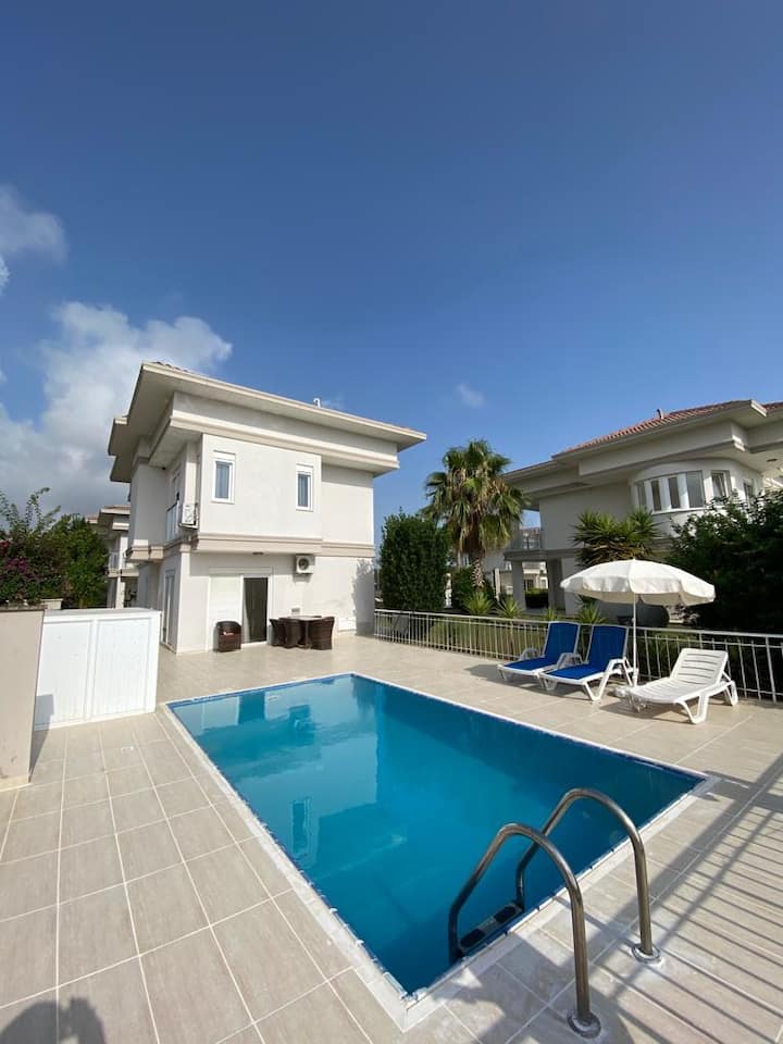 Central Quiet Place With Private Pool - Belek