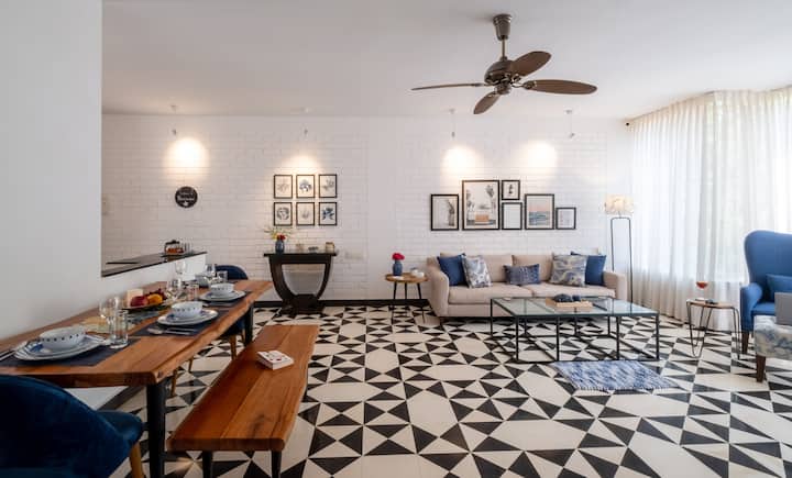 Elarbol | Breezy 2bhk W/ Pvt Balcony | Wifi | Pool - Goa