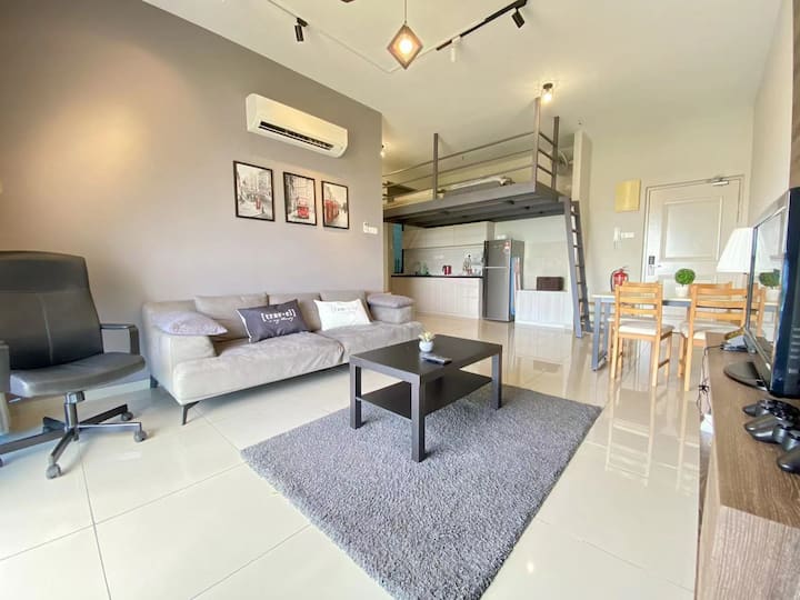 Atlantis 4-7pax  • Townjonker St • Video Game - Malacca