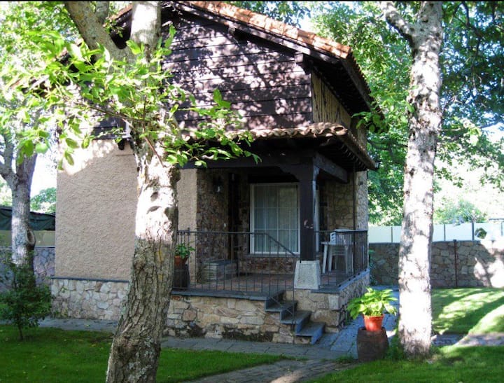 Disfruta De La Naturaleza, Casa Con Jardín - La Alberca