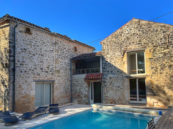 Maison Au Milieu Des Vignes - Albas