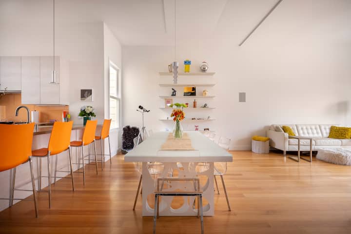 Cloud 9: Modern-super Clean -Trendy Mission Area - San Francisco, CA