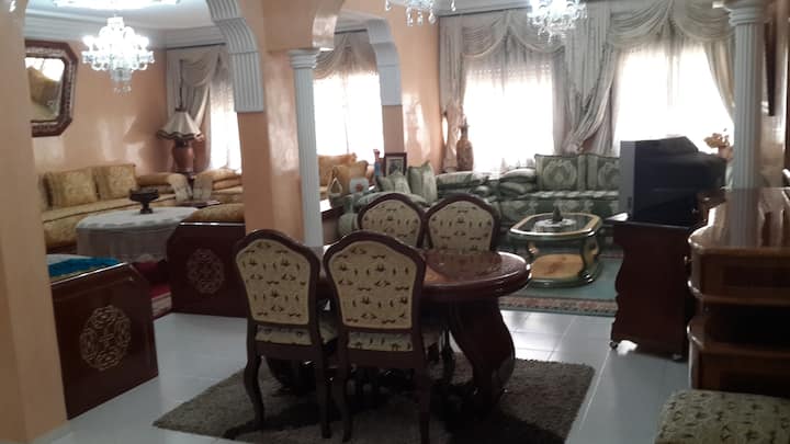 A Louer Un Logement De Vacance  Centre Tanger Vill - Tanger