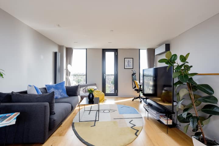 Air-con 2bed Penthouse | Stunning Views | Balcony - Londen