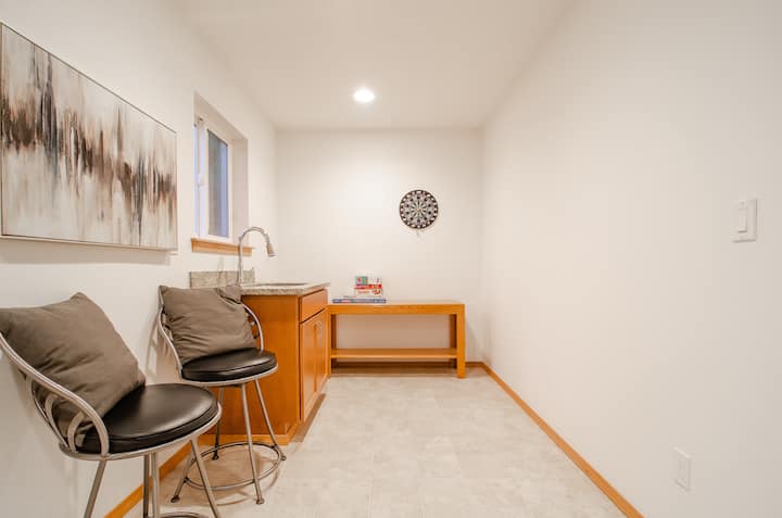 Space For All - 5 Bedrooms 3 Baths. Come Relax! - Washington
