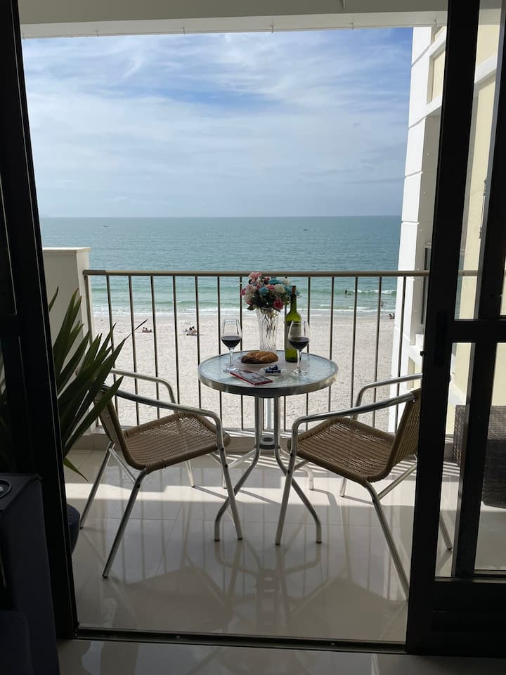 Pé Na Areia, Melhor Vista Do Mar - Florianópolis