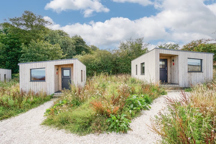 Rustic Cabin 9, Sea Views & Highland Cows - Crail