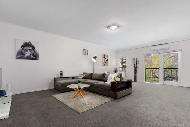Charlotte - Central Leafy Sanctuary *Wifi Parking - Melbourne