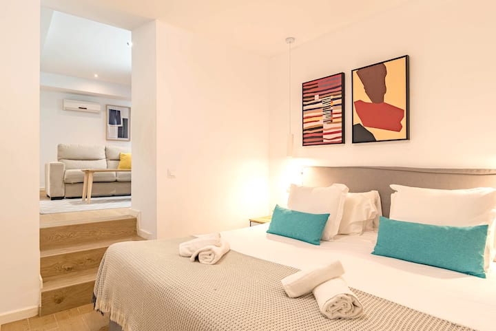 A Cool And Charming Apartment In The City Center - Malaga