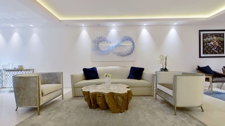 Legacy-6 Bd/5 Bth-huge Porch-new-luxurious-mamila - Jerusalem