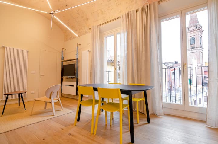 Casa Aldrovandi: Elegante E In Centro Storico - Bologna