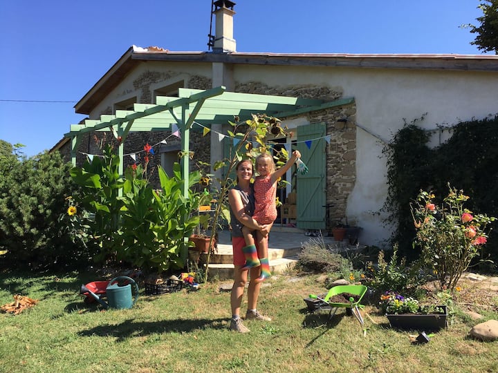 Agréable Maison Dans Un Bel éCrin De Verdure ! - Crest