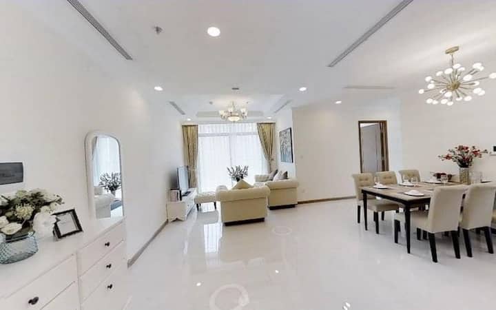 5 Beds (2 Apartment Which 3brs And 2brs) In Vinhom - Ho Chi Minh City