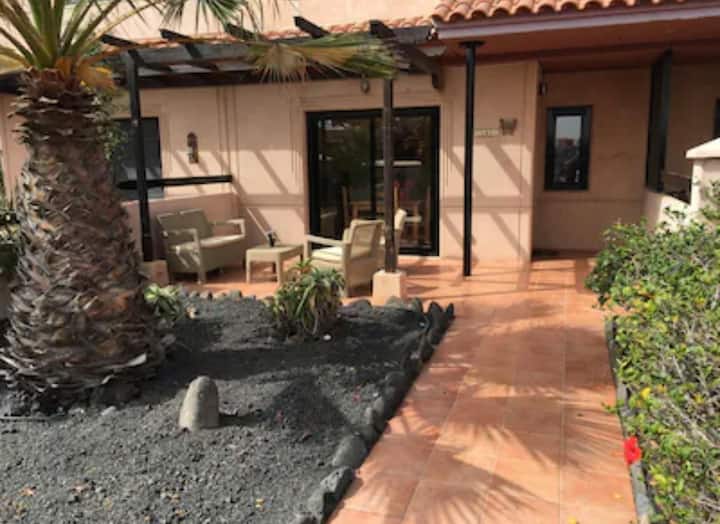 1 Bedroom, 1 Bathroom Gardens & Roof Sun Terrace - El Cotillo