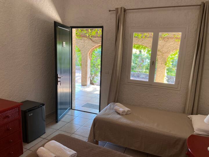 Location Chambre Face à La Mer Lodge 12 Favone - Zonza