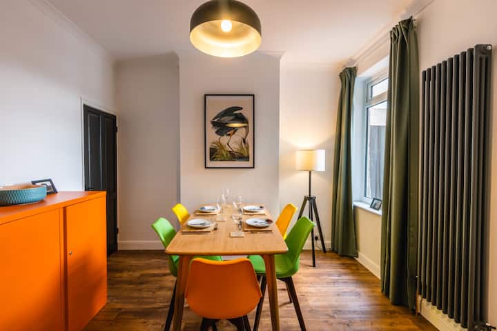 Newly Refurbished Modern Stylish 2 Bedroom Cottage - Lowestoft