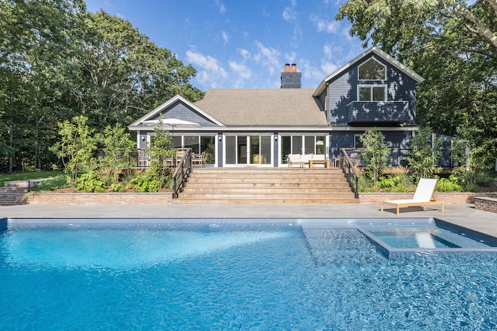Modern 5-bedroom Montauk Beach Home With Pool - Montauk, NY