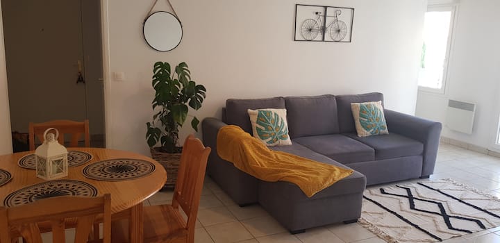 Beau T2 48m2 Apt + Parking + Balcon <1.8km Plage - Groffliers