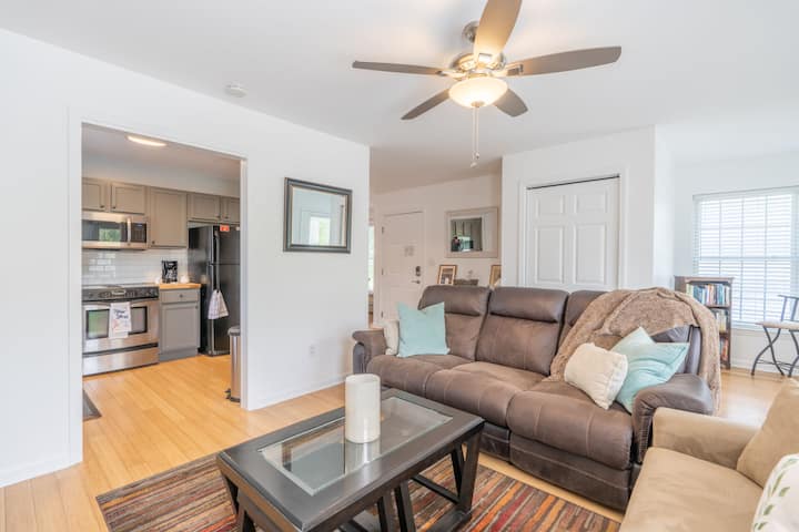 2br|2 Queen Beds|balcony|parking|strong Wifi - Poughkeepsie, NY