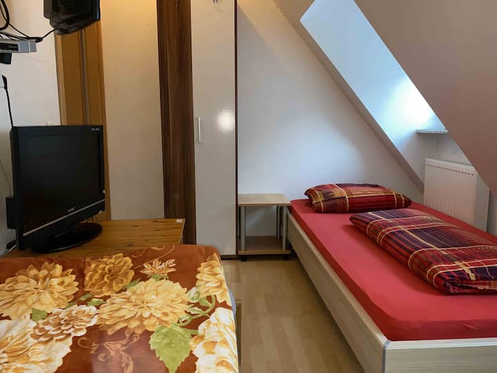 Schöne 4 Zimmer Wohnung In Ludwigsburg Mitte - Ludwigsburg
