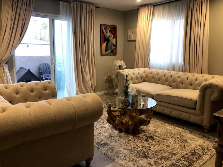 Beach Getaway Steps To The Beach, Nightlife&dining - San Diego