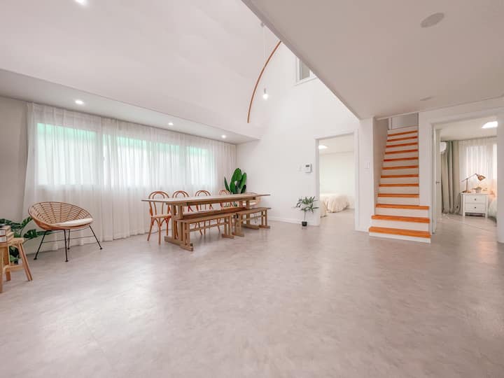 디자이너가 꾸민 아름다운 숙소/ 편안한 침대와 호텔침구/ - Corea del Sur