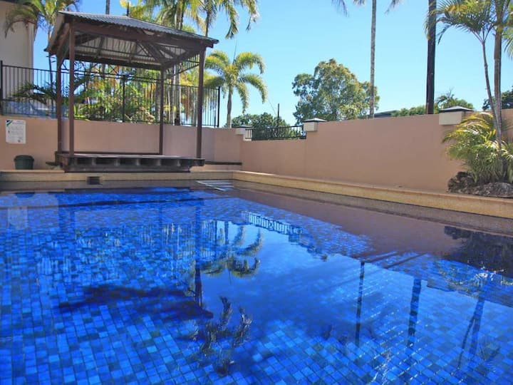 Spacious 2 Bedroom Holiday Apartment In The City. - Australia