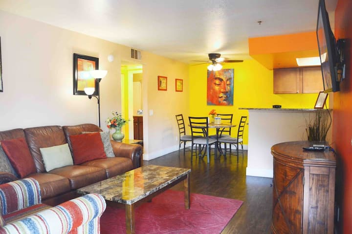 2 Br/2 Bath Resort Condo 1 Mile To Las Vegas Strip - Las Vegas