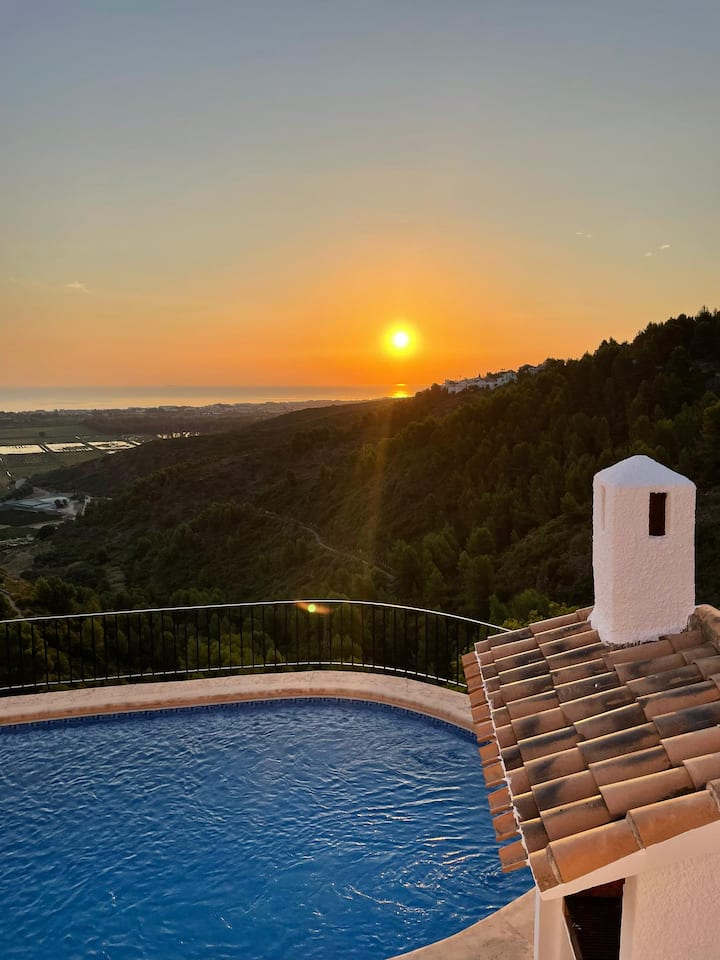 Quiet And Wonderful View To Costa Blanca - Pego
