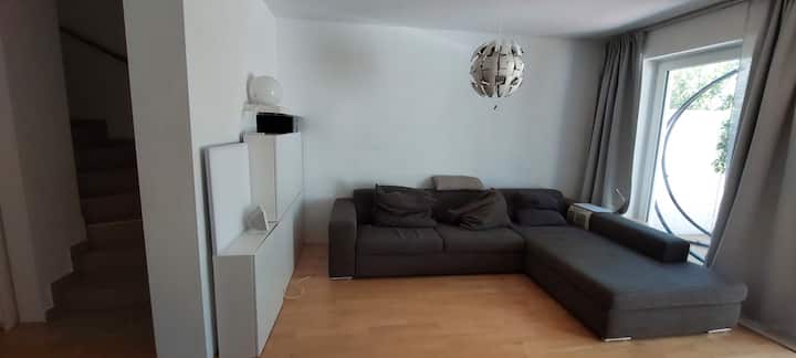 Townhouse In Munich - Min. 3 Month Ab 23.08. - Karlsfeld