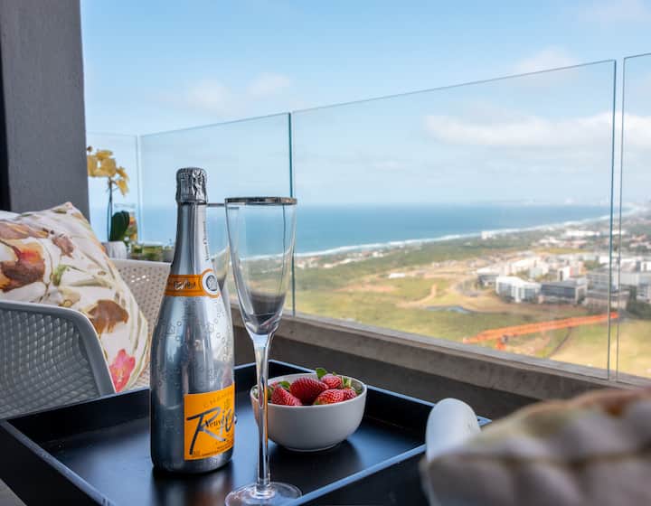 Umhlanga Arch 2 Bedroom Oceanview Suite 21st Floor - Umhlanga