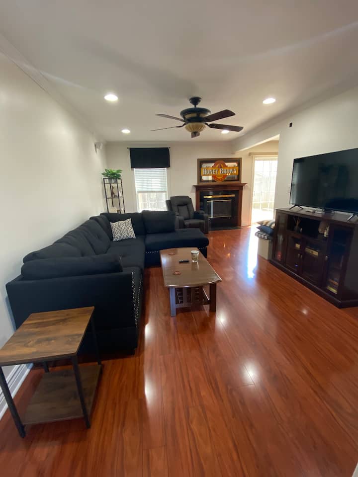 2br Townhome Close To Spac And The Horse Racetrack - Saratoga Springs, NY