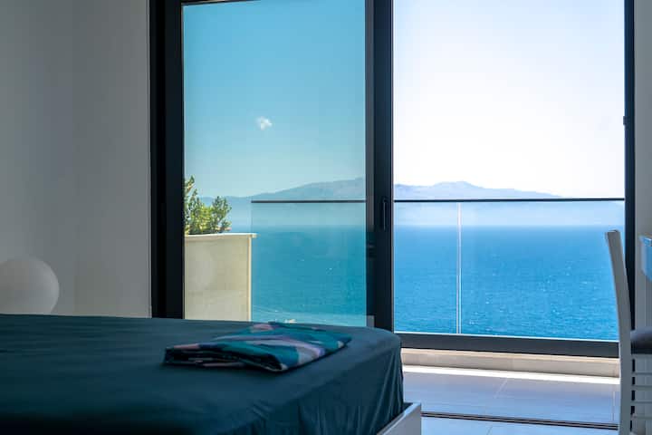 Acqua Blue - Waterfront Apartment No.2 - Saranda