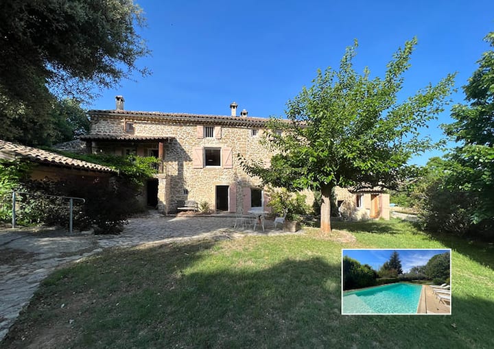 Mas De Garance, 14 Couchages, Piscine, Pétanque. - Grignan
