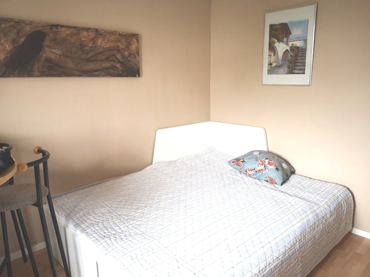 Nice Furnished Room In Southern Stockholm - Stockholm