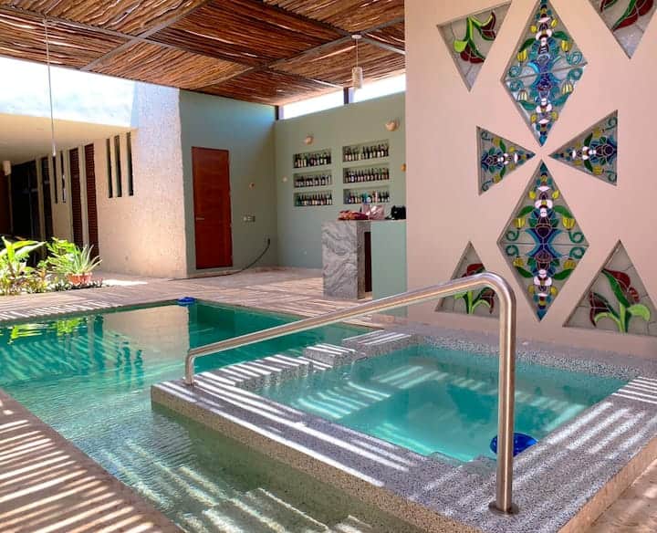 Stunning Beachfront Apartment. Adults Only! - Telchac Puerto