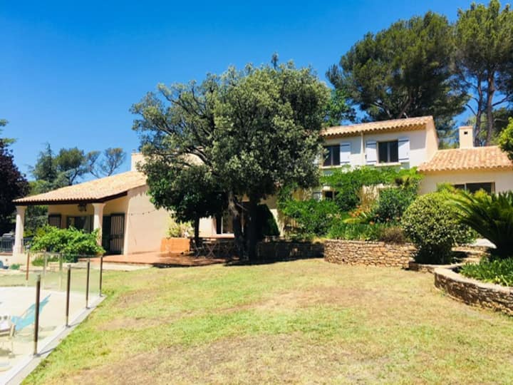 Grande Maison Provençale Avec Piscine Sécurisée - Aubagne