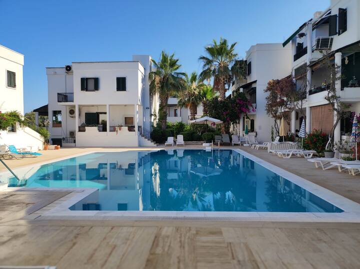 Bodrum, Near D-marin, 2 Bedroom Detached Villa - Turgutreis