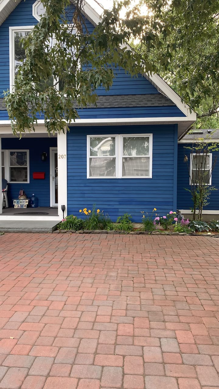 Adorable 1 Bedroom With Free Parking On Premises - Sea Girt, NJ