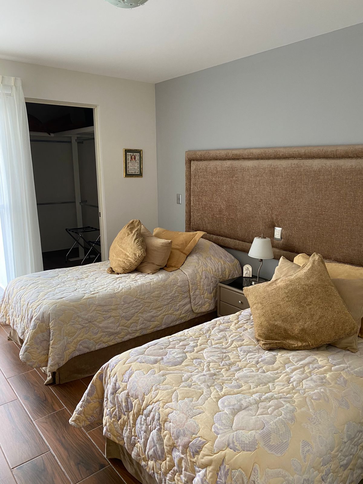 Comfortable room in a safe subdivision - Airbnb