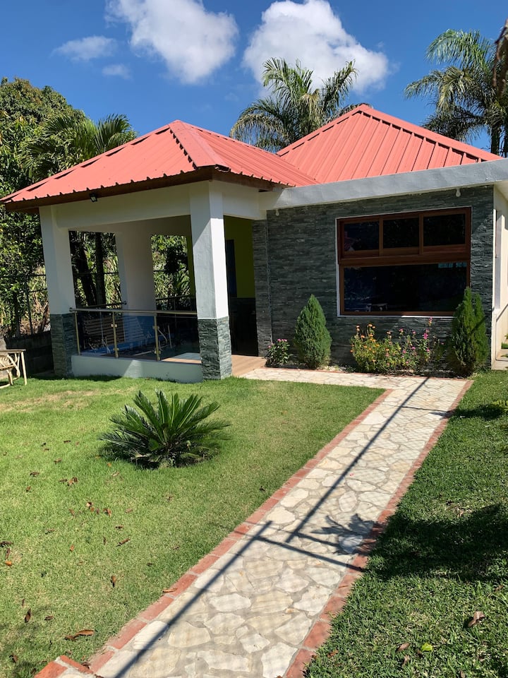 Agradable Casa De Campo! A 10 Minutos De La Ciudad - Jarabacoa