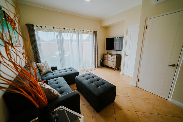 New!!gated 2bedroom Fully Renovated - Aruba