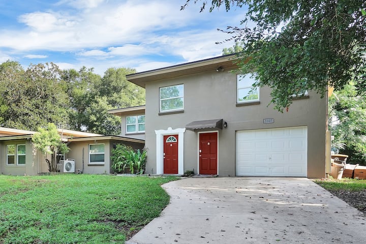 Smart Saver Townhouse, Family Friendly, Close To Nas Jax, Long-term, Washer And Dryer - Jacksonville, FL