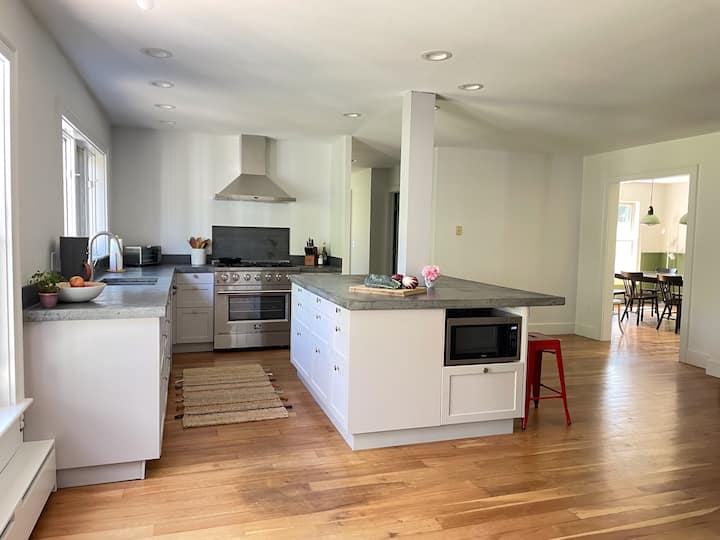 Fickle Fox Farm. Minutes To Ski And Winter Fun! - Connecticut