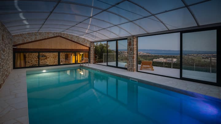 Executive Remote Work Villa · Exclusive Pool - Solin