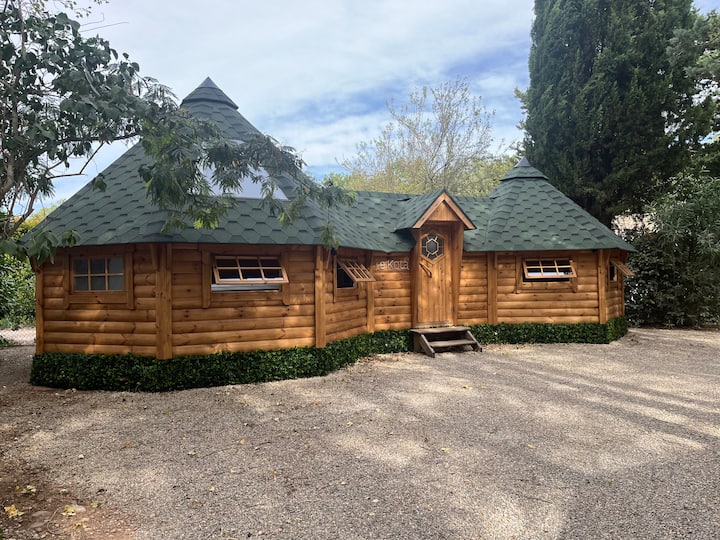 Kota Finlandais Et Son Véritable Jacuzzi Privatif - Vidauban