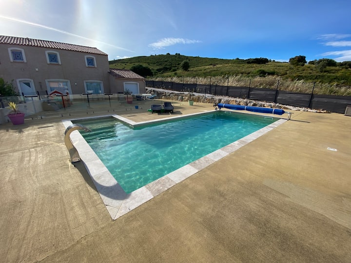Grande Villa Avec Piscine - Narbona