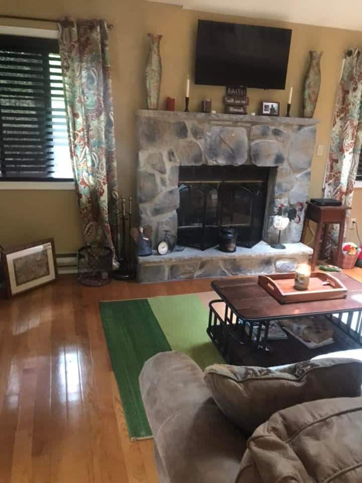 Fully Furnished Three Bedroom  Single Family Home - Delaware State Forest, Dingmans Ferry