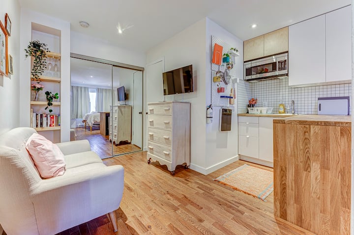 Studio Cosy Et Bien éQuipé à Villeray - Montréal - Montreal