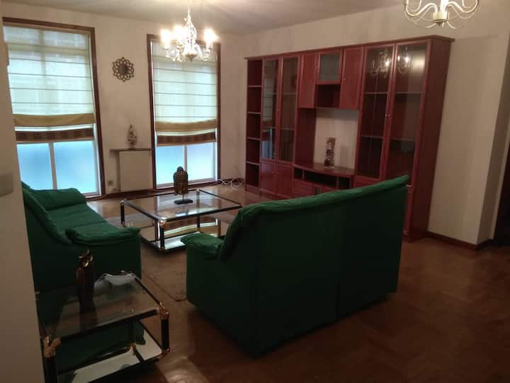 Carlomagno Home + Parking - Santiago de Compostela